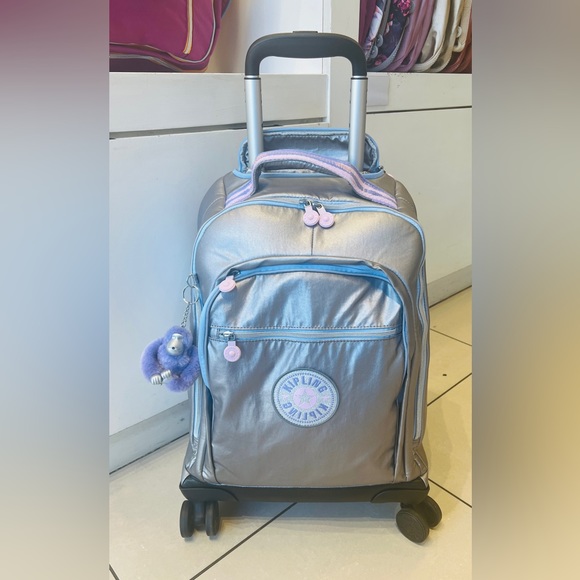 Kipling | Bags | Kipling Zea Silver Metallic 5 Laptop 4wheels Rolling ...
